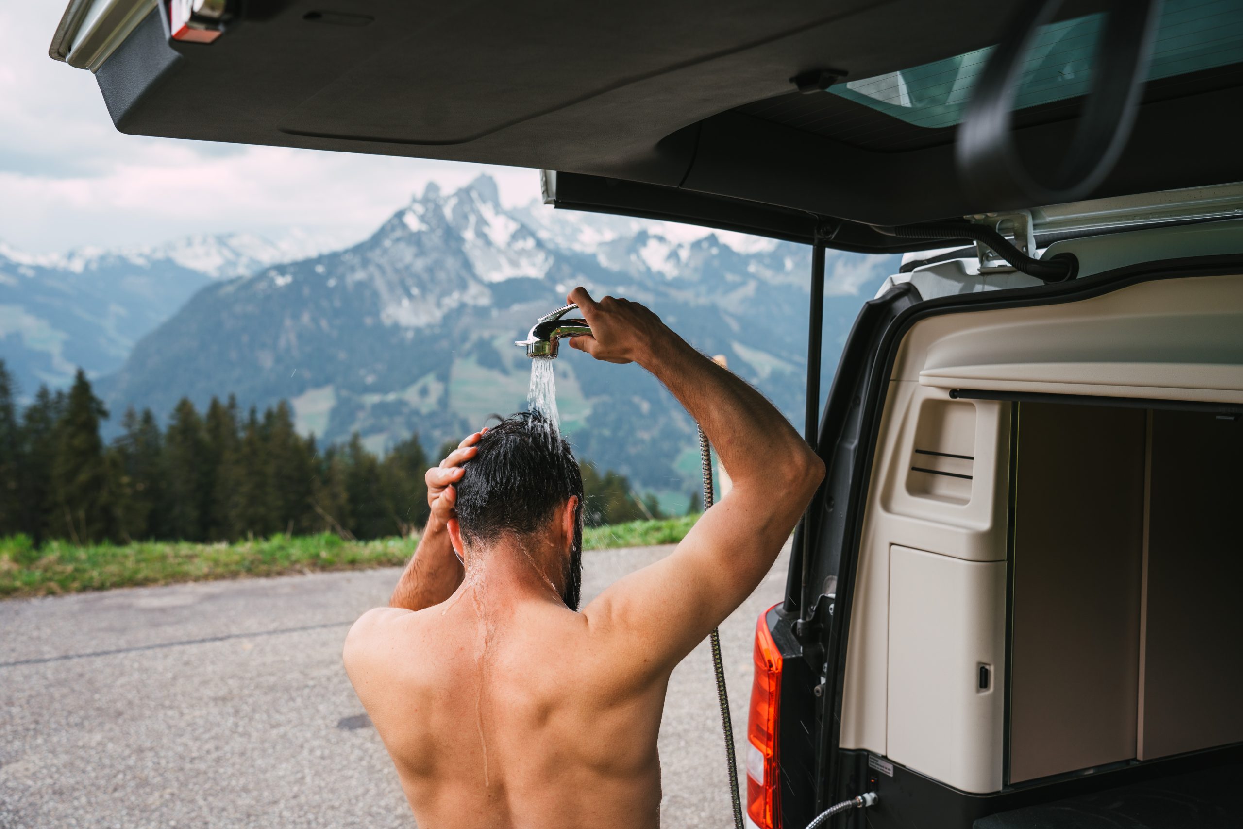 Road Trip Showers Alternatives | Indie Campers Blog